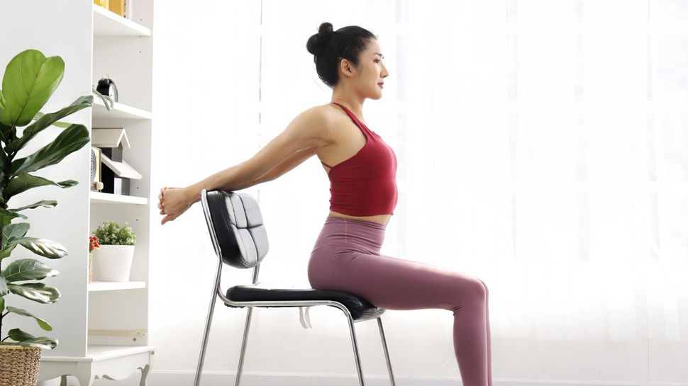 Forget sit-ups — this seated ab workout sculpts your core in 5 minutes ...