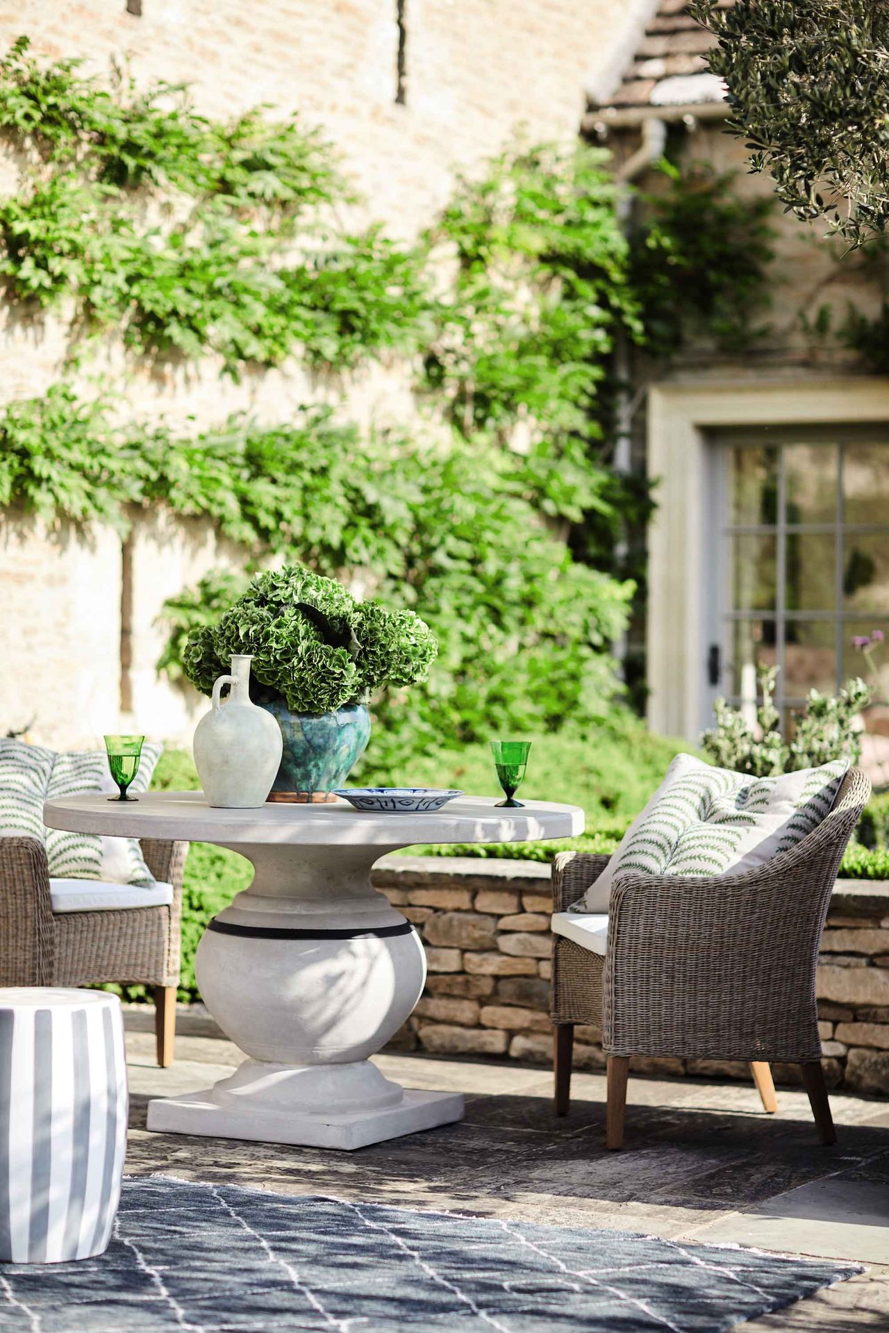 Small patio ideas: 13 easy ways to pep up a paved living space in your ...
