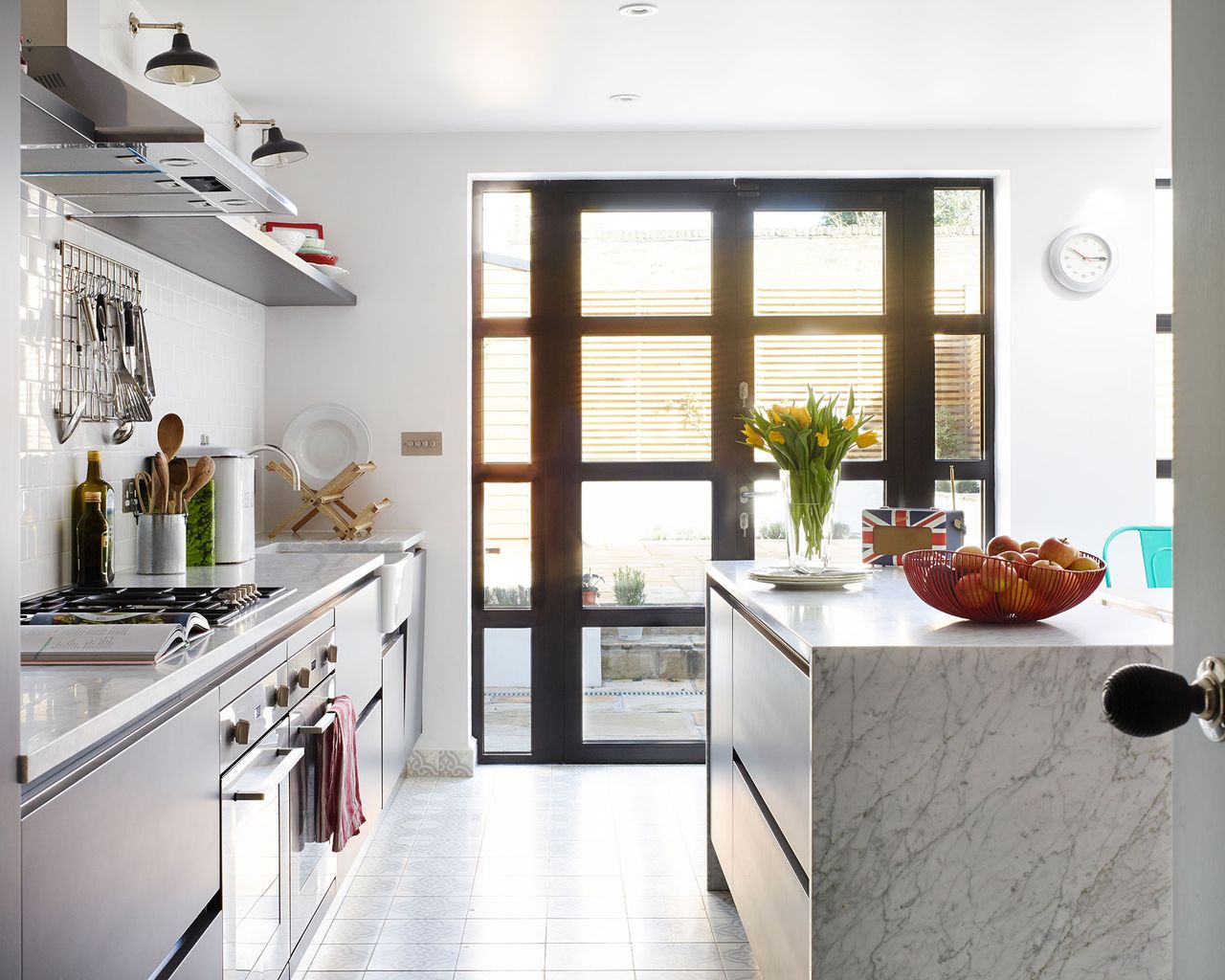 Kitchen wall lighting ideas: 17 looks for today's modern kitchen ...