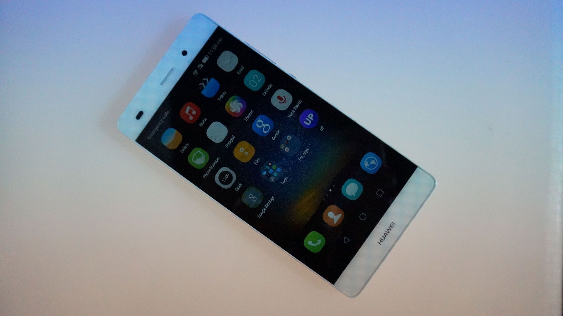 Huawei's mid-range P8 Lite hits US for an incredibly low price | TechRadar