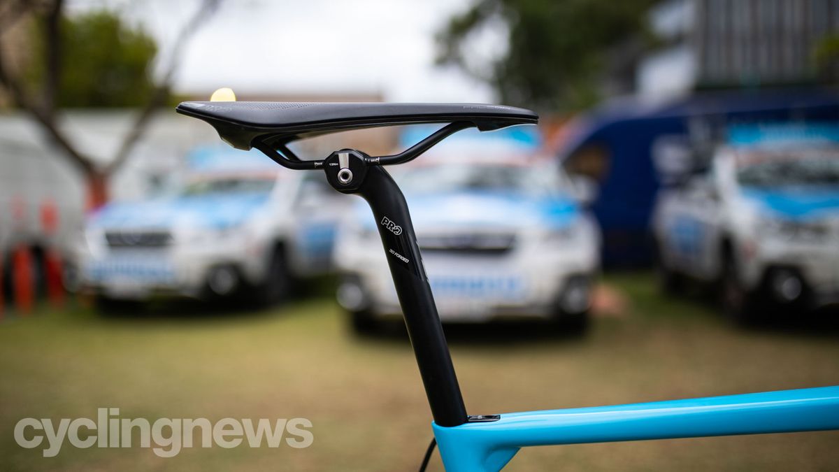 Shimano's neutral service bikes: What's under the blue paint? | Cyclingnews
