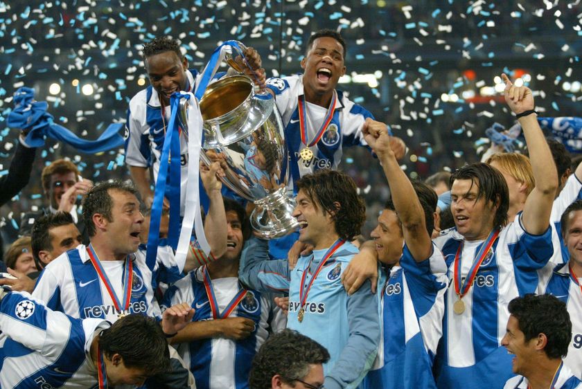 Famous football clubs that play in stripes | FourFourTwo
