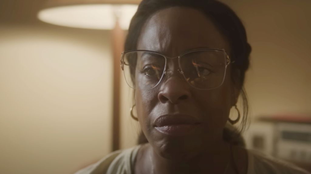 Dahmer - Monster: The Jeffrey Dahmer Story Cast: Where You’ve Seen The ...