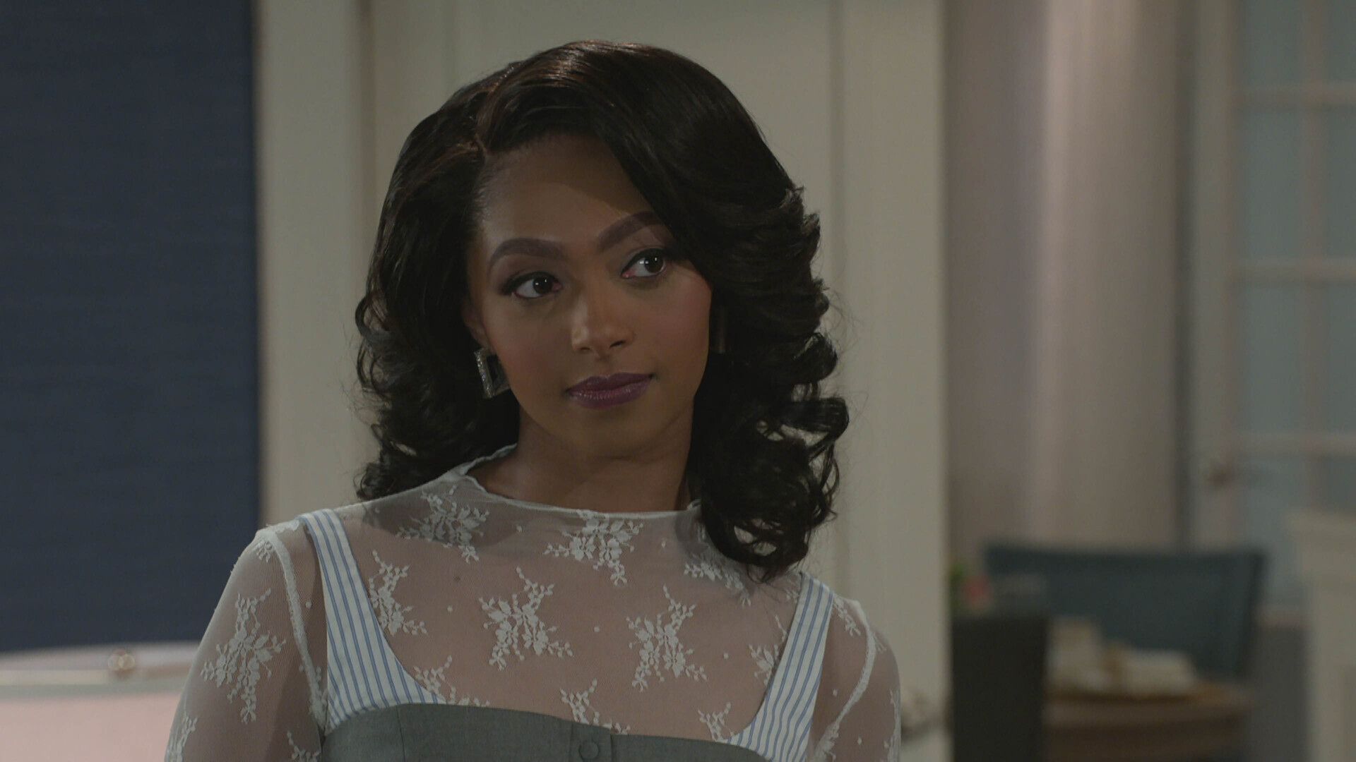 Beyond the Gates spoilers: Leslie tries to kill Kat, but...? | What to ...