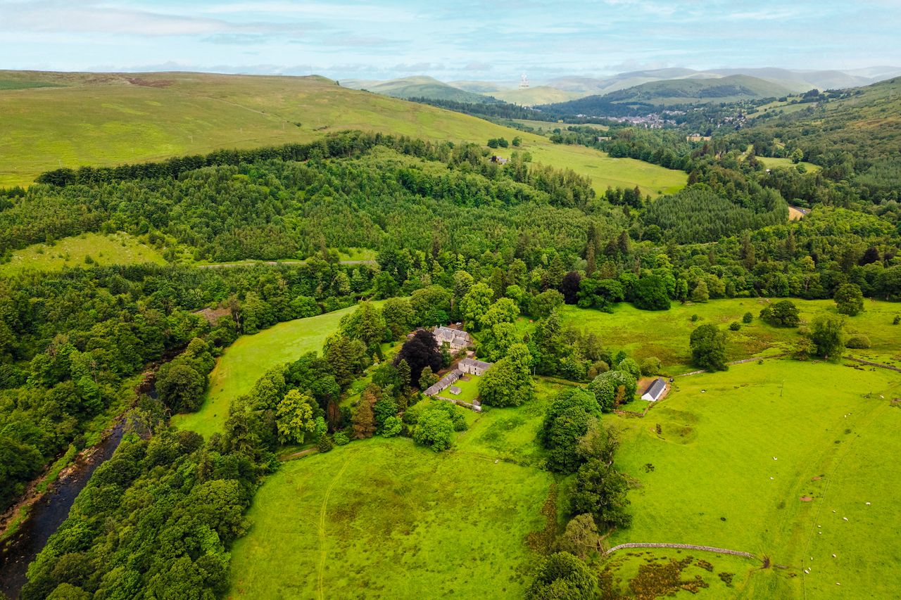 Bonnie banks, cliffs and seas: The top Scottish properties that sold in ...