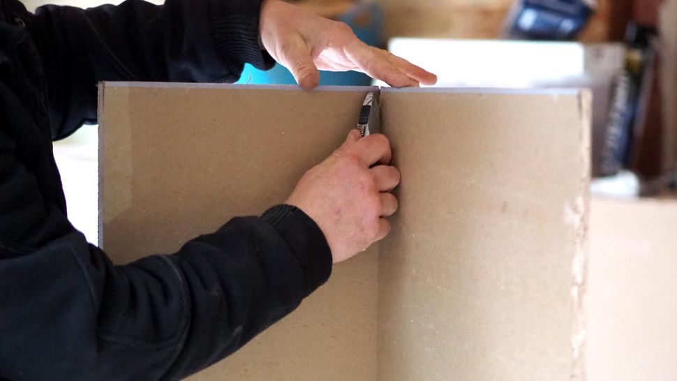 Cutting plasterboard: Pro tips for the perfect finish | Homebuilding
