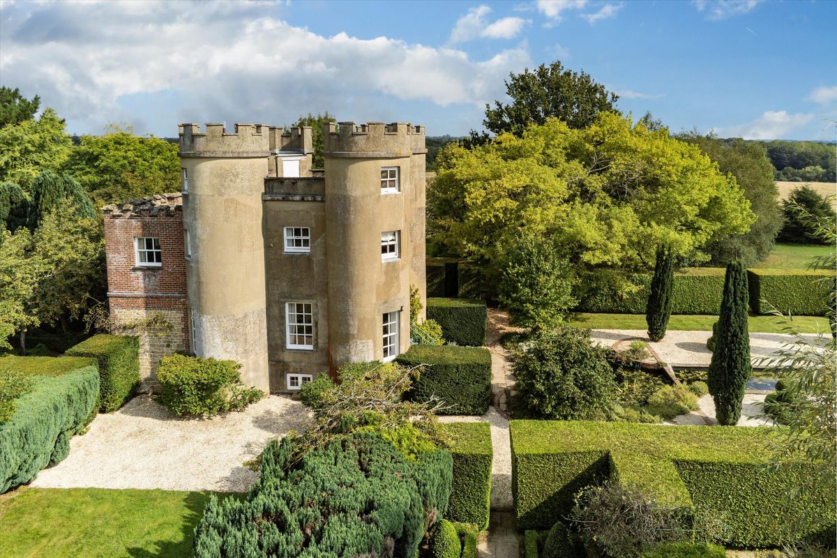 A beautiful baby castle in the South Downs with beams, spiral ...