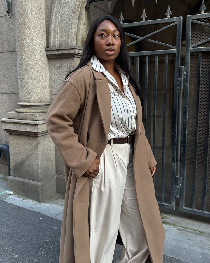 8 Classic, Anti-Trend Outfits That Are Still Stylish for 2025 | Who ...