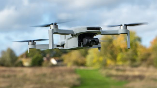 If you can't buy a DJI drone in 2026, what should you get? Here are the ...