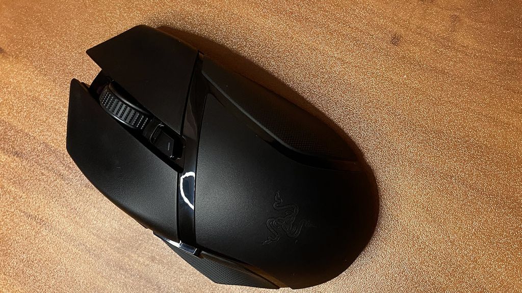 Razer Basilisk X HyperSpeed Wireless Gaming Mouse Review: Value ...