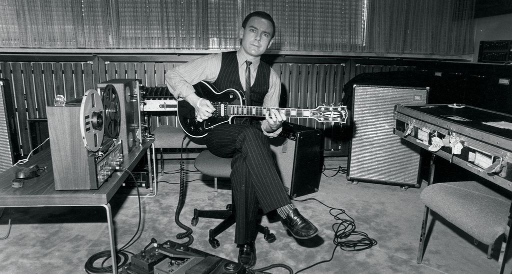 Robert Fripp’s life in three guitars | Guitar World