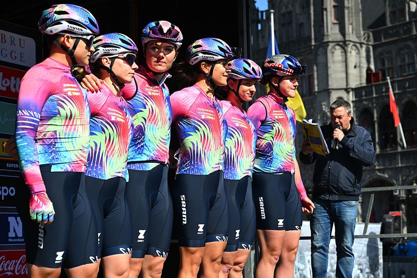 New 'infinity' trophy presented for 2024 Giro d'Italia Women | Cyclingnews