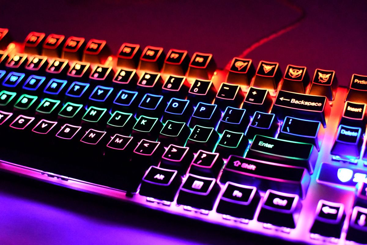How to customize your keyboard with custom keycaps | PC Gamer