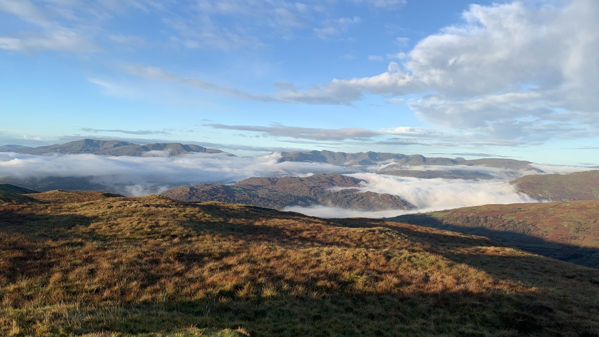 What is a cloud inversion – and why is hiking in one so magical? | Advnture