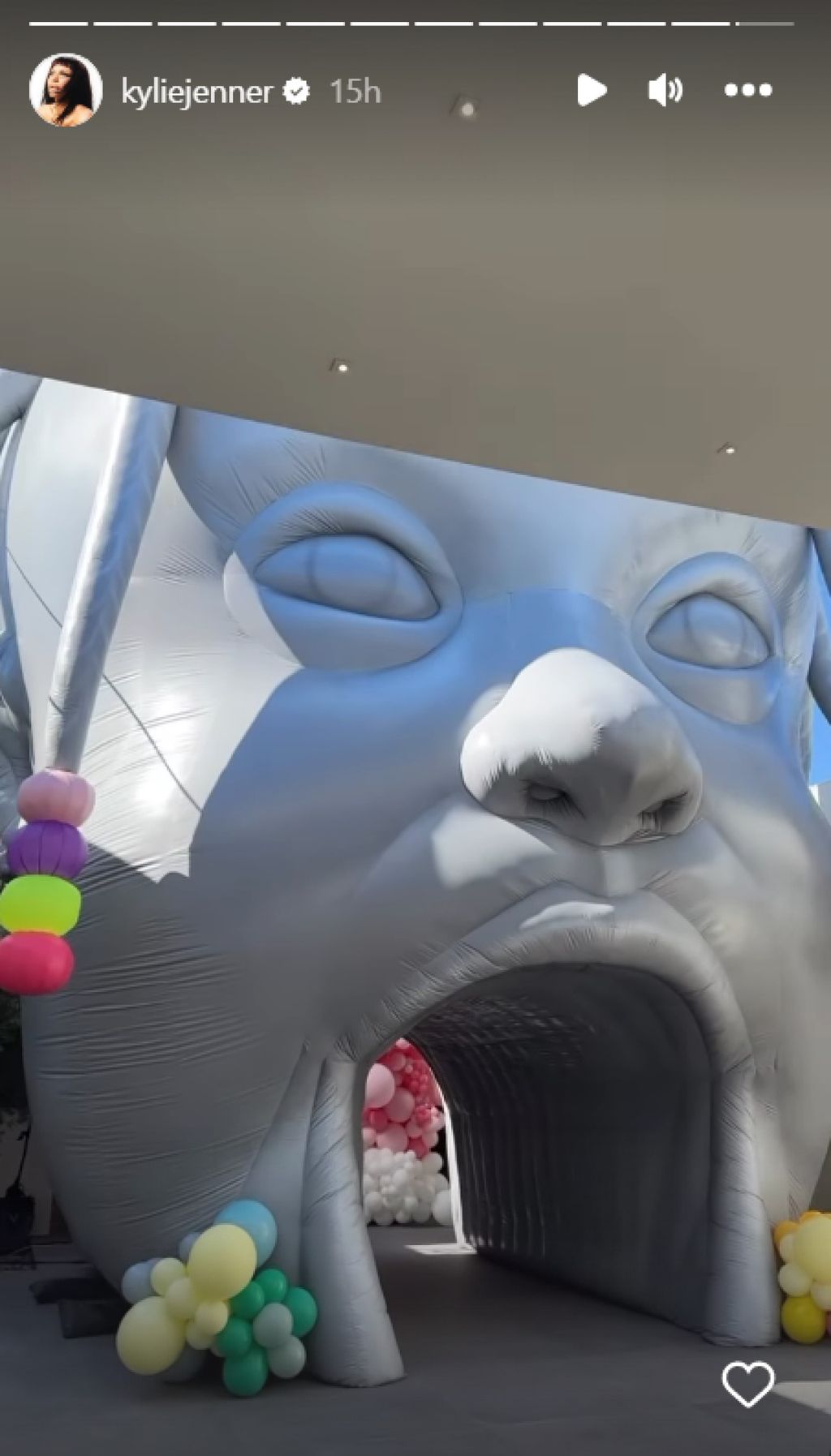 Kylie Jenner And Travis Scott Reworked The Astroworld Entrance For ...