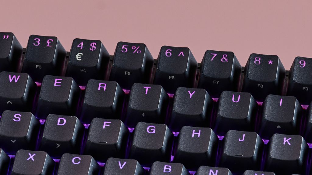 SteelSeries Apex Pro Mini Gen 3 review: a dazzling performer with ...