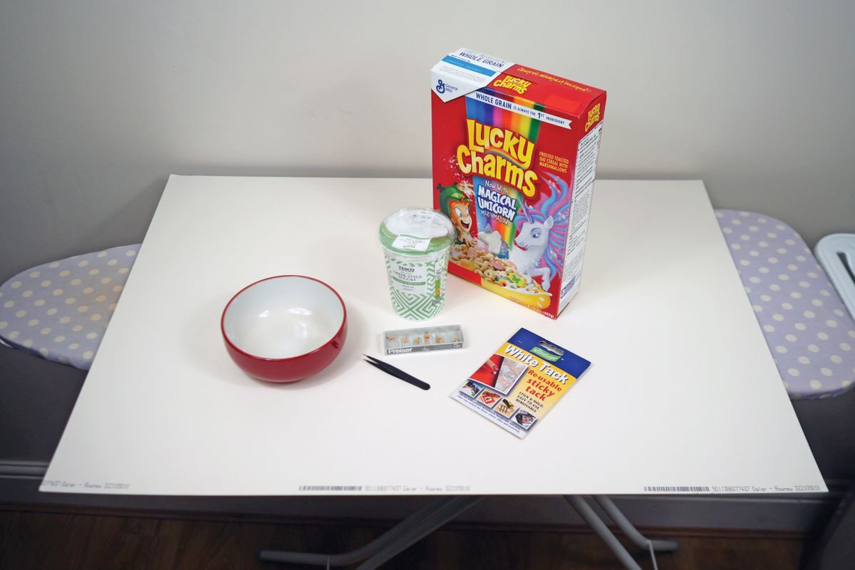 Home photography ideas: a seriously cereal-y macro swimming pool scene ...