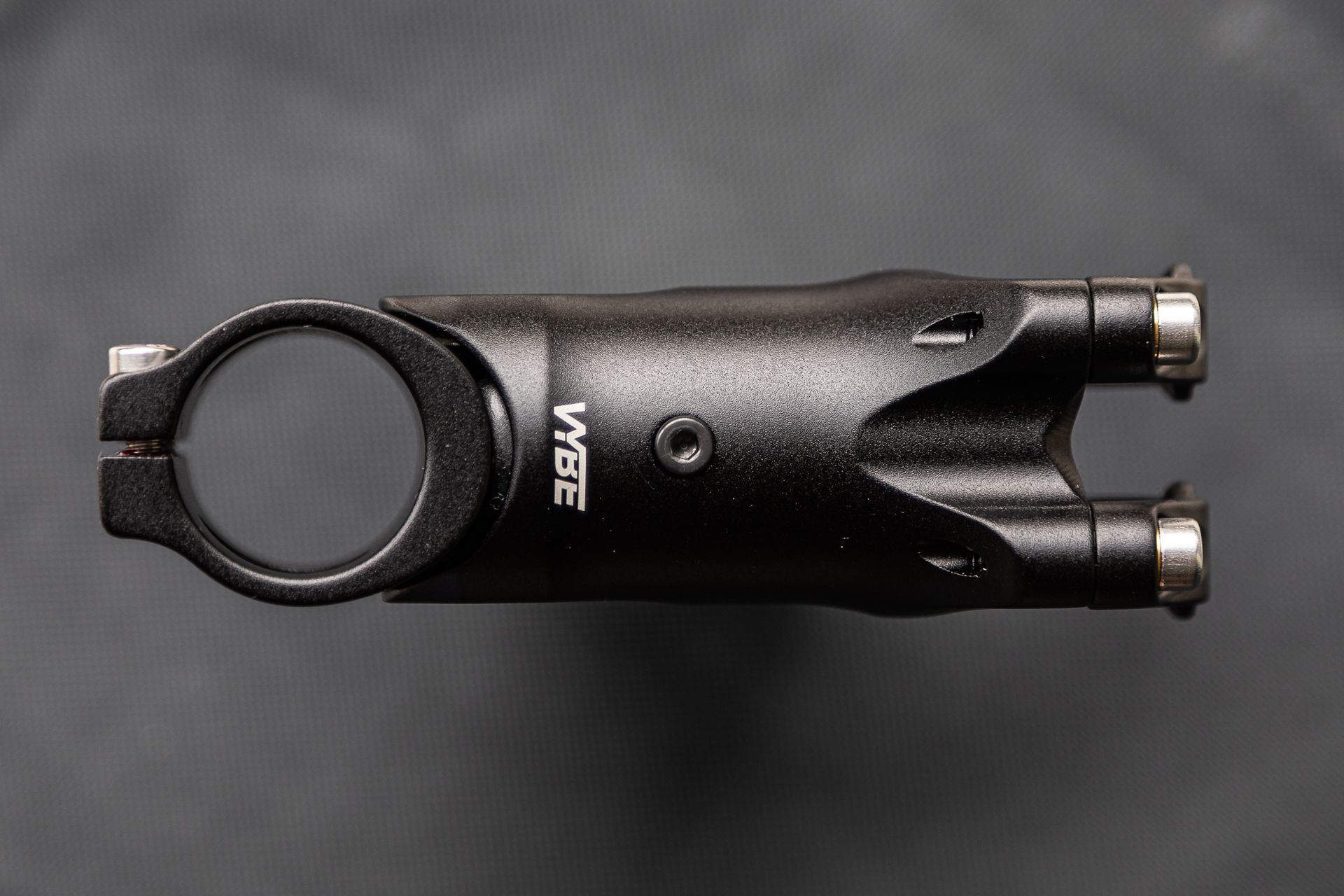 USE Vybe suspension stem: a subtle buffering from bumpy trails ...