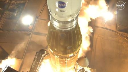 Amazing photos of NASA's Artemis 1 launch (gallery) | Space