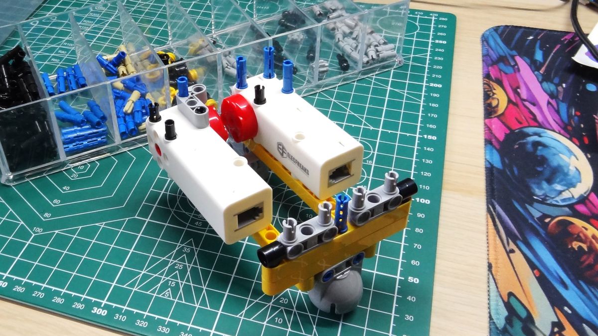 Elecfreaks micro:bit Space Science Kit Review: Go for launch | Tom's ...