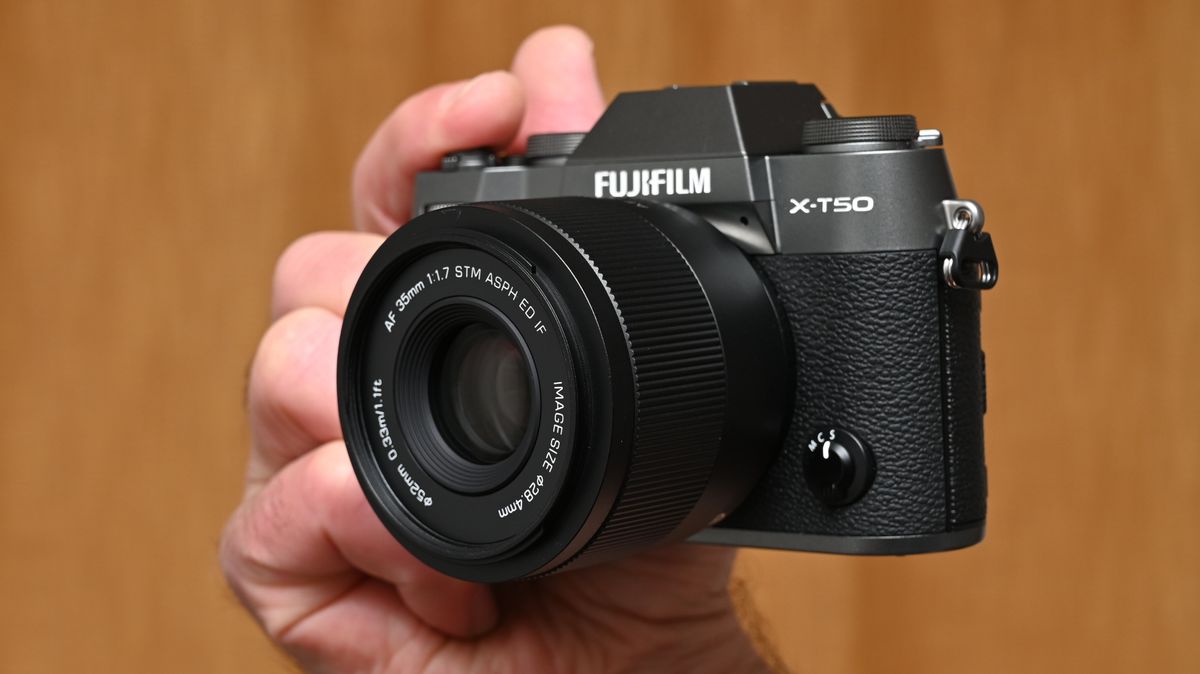 Viltrox AF 35mm F1.7 review: effectively a neat ‘nifty fifty’ for APS-C format mirrorless ...