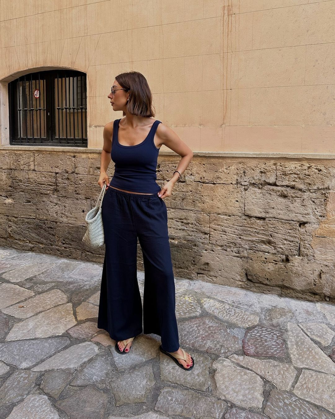 The Best Leather Flip-Flops to Elevate Your Summer Outfits, According ...