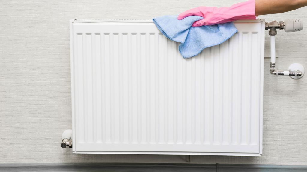 How to clean a radiator – remove dust inside and out | Real Homes