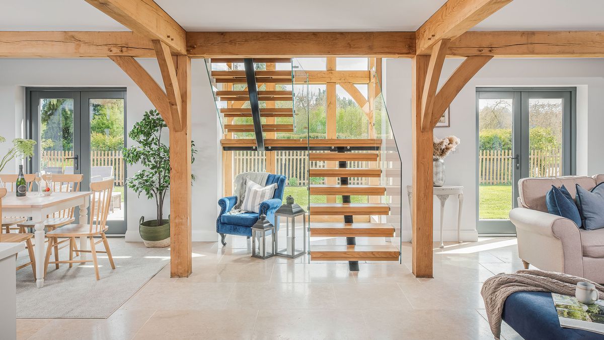 How to downsize your home: Ideas for scaling back in style | Homebuilding