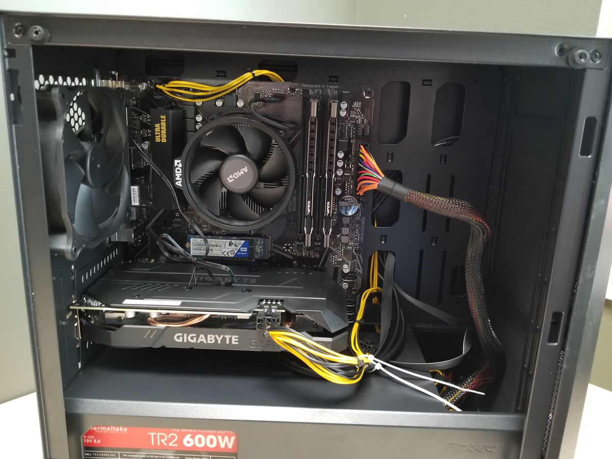 The Best $800 PC Build for Gaming, Streaming and Productivity | Tom's ...