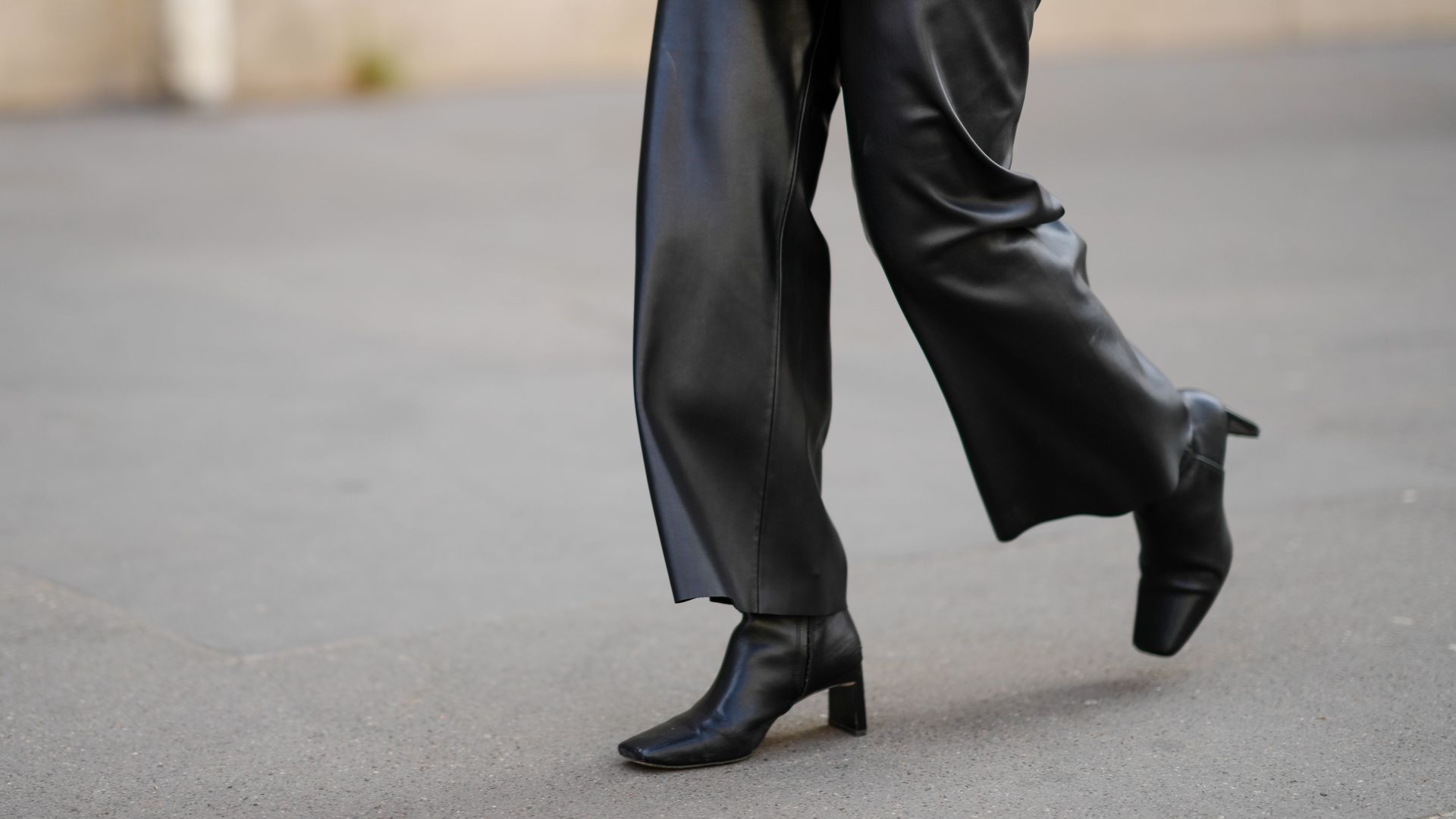 32 French fashion staples you need in a Parisian chic wardrobe | Woman ...