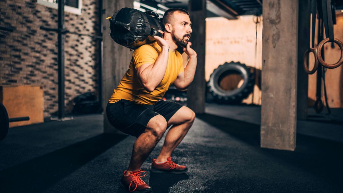 This Full-Body Sandbag Workout Builds Strength, Endurance And Stability ...