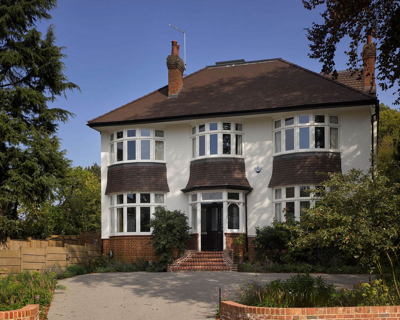 Design house: This home features an extraordinary two-storey extension ...