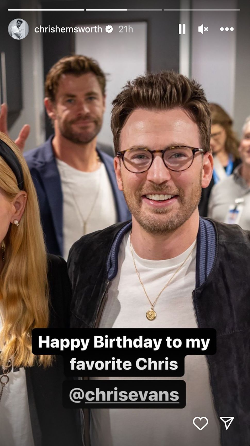 Chris Hemsworth Brought Back The ‘Best Chris’ Argument Just In Time For ...