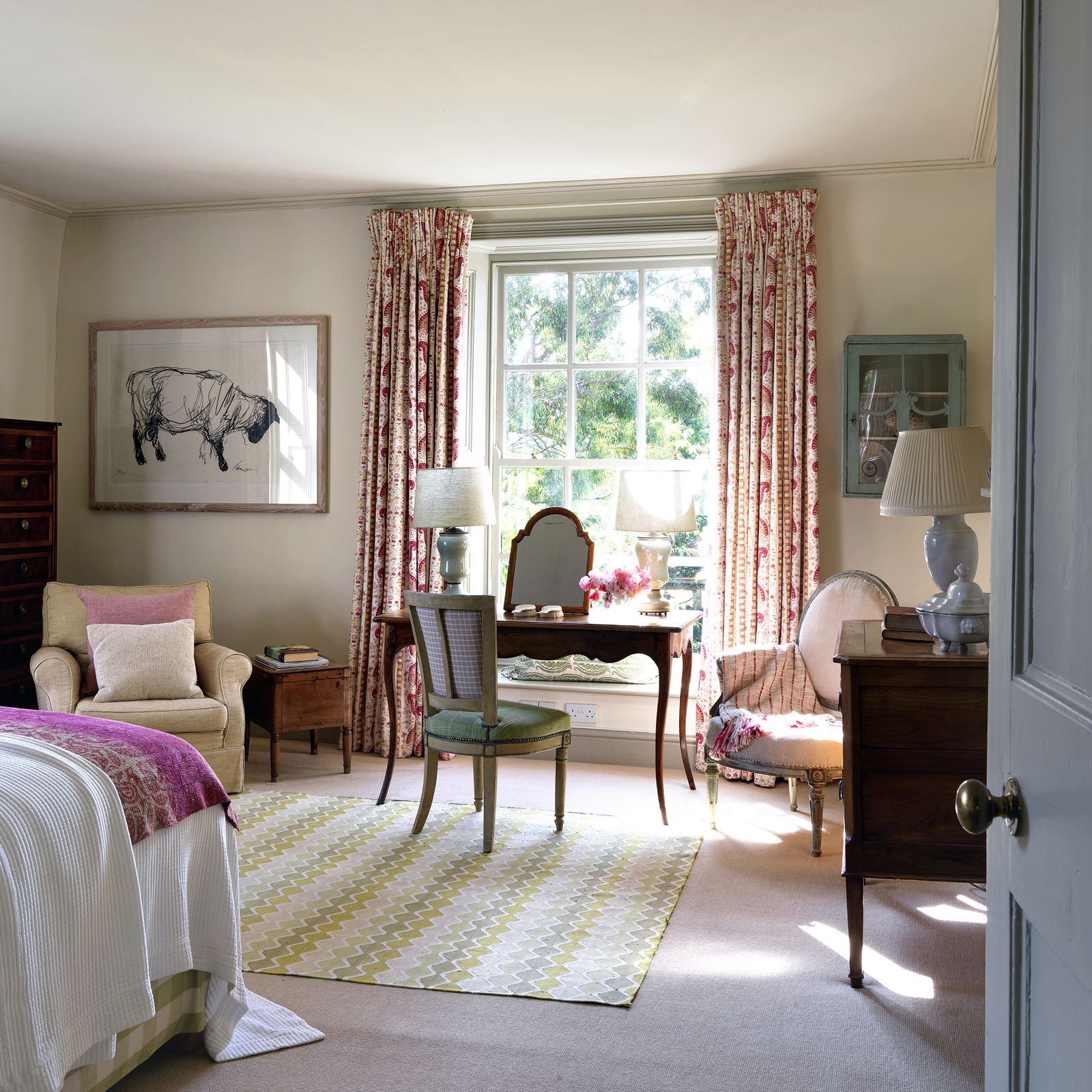 Inside the designer's home: Birdie Fortescue's picture-perfect house in ...