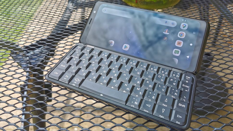 Planet Computers Astro Slide 5G review | TechRadar