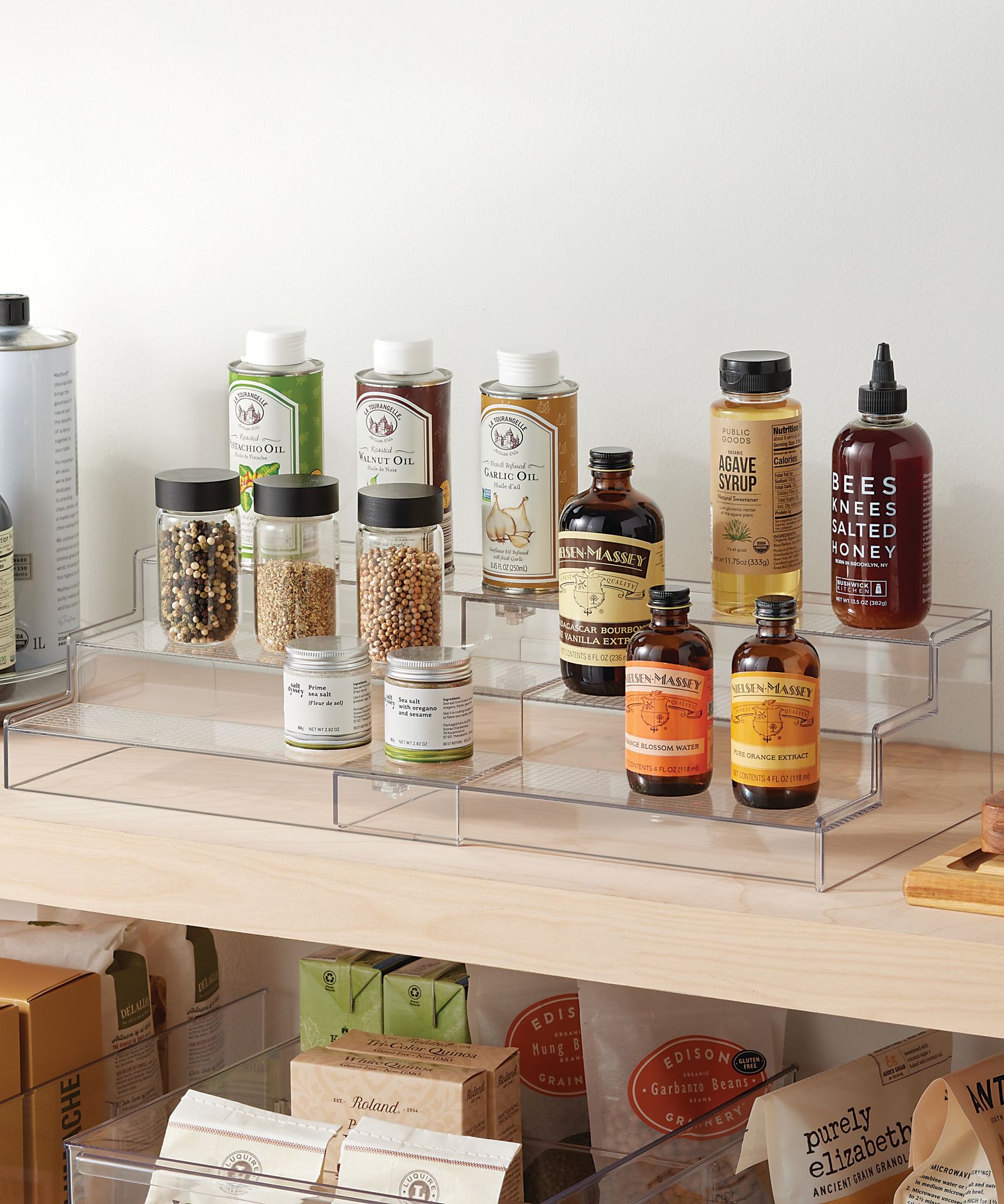 5 rules for organizing an overflowing kitchen cabinet | Homes and Gardens