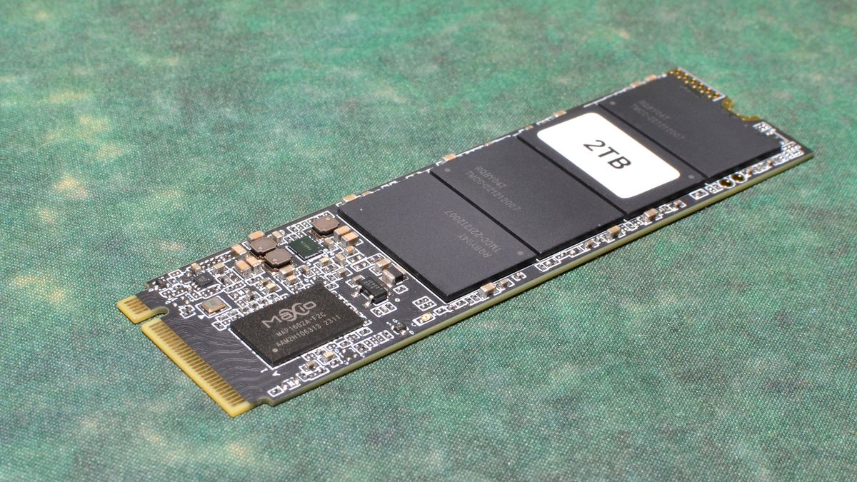 Teamgroup MP44 SSD Review: A Competent, Efficient Contender | Tom's ...
