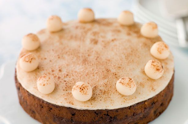 How to make Simnel cake | GoodtoKnow
