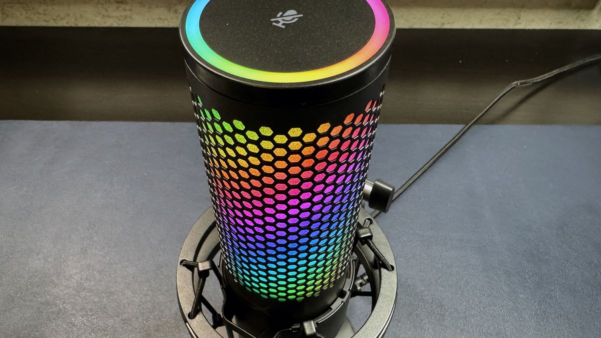 HyperX QuadCast 2 S Review: Pretty overkill | Tom's Hardware