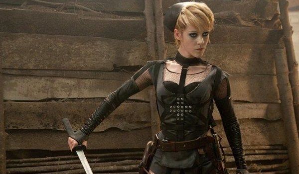 Who Jena Malone Likely Is Playing In Batman V Superman: Dawn Of Justice ...