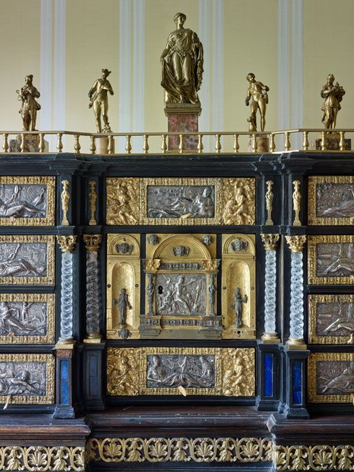 Hinton Ampner: The great Hampshire house shaped by fire, fashion and ...