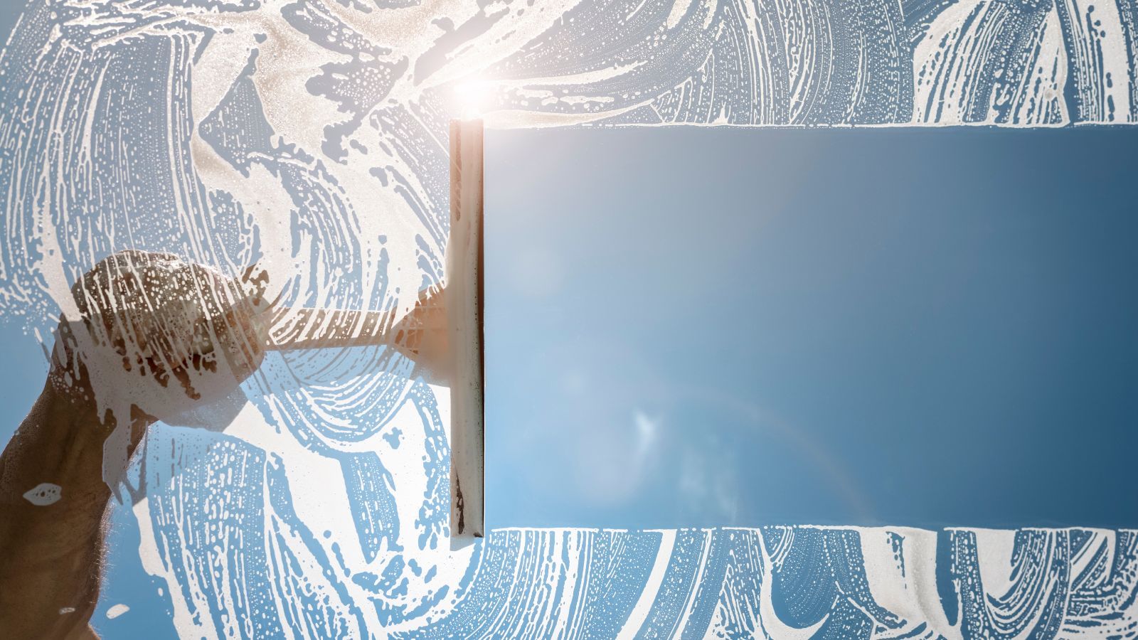 The 'Pink & Blink' window cleaning hack | Homes and Gardens