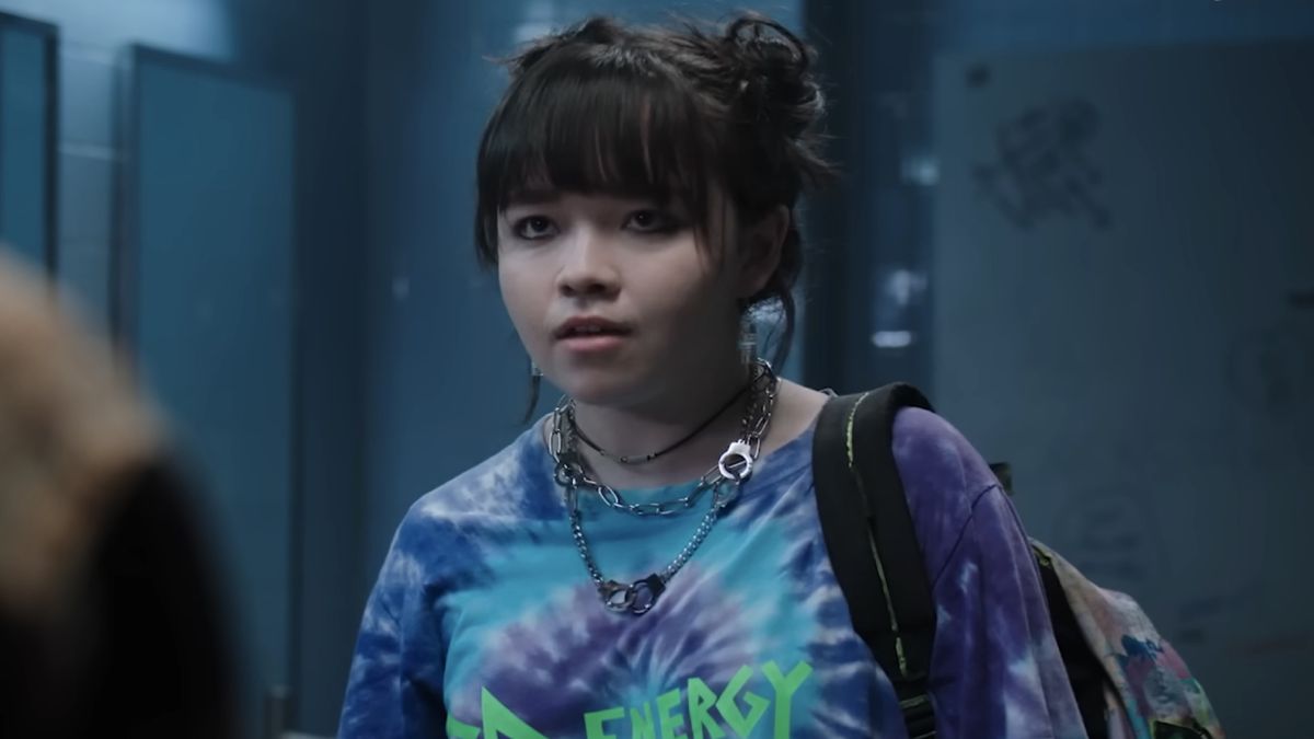 We Have A Ghost Cast: Where You've Seen The Actors From Netflix's ...