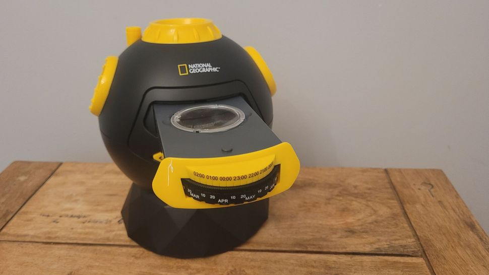 National Geographic Astro Planetarium star projector review | Space