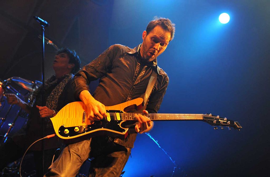 Paul Gilbert: The man who was shredding before shredding was even a ...