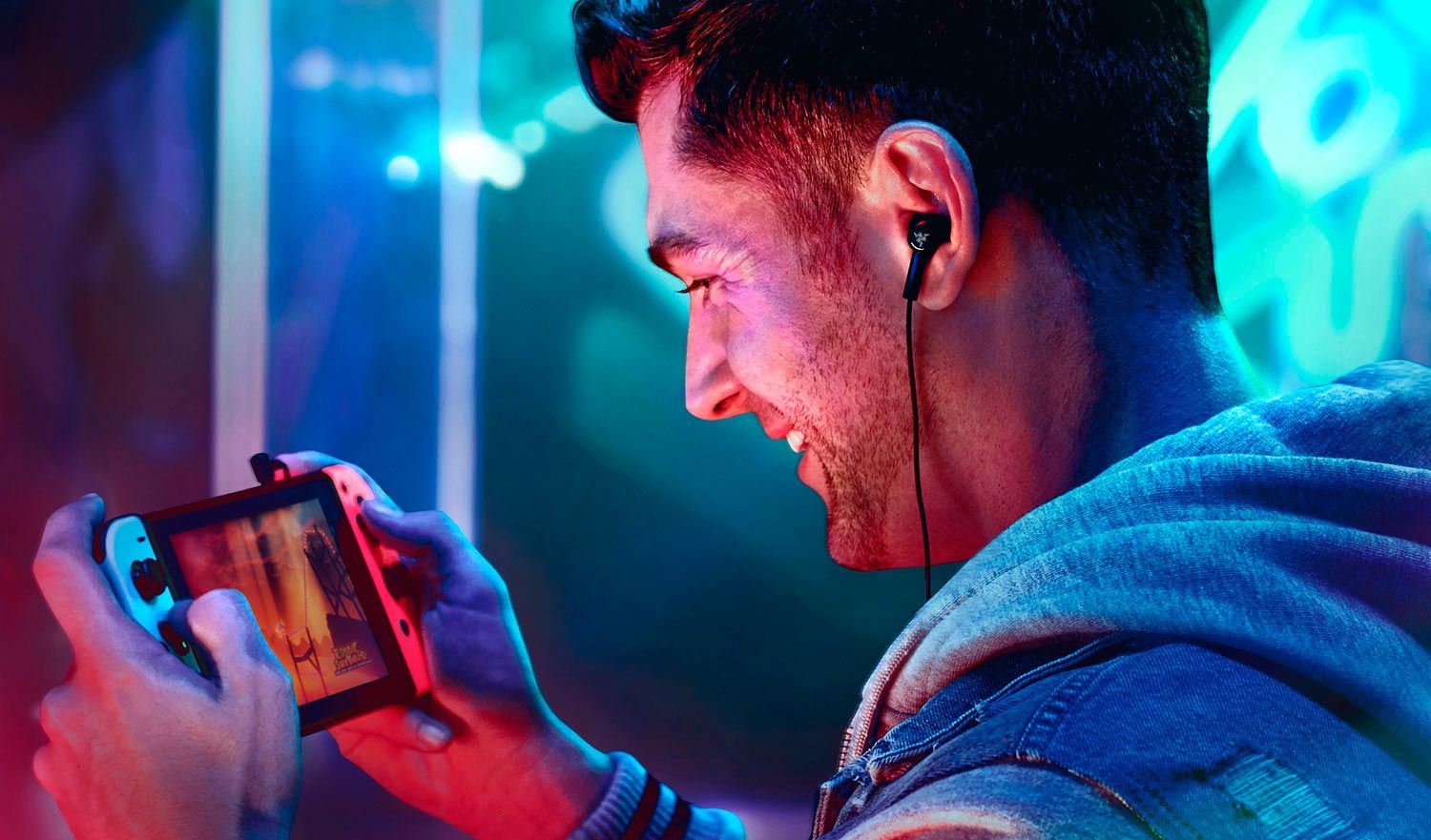 Razer Hammerhead Duo Earbuds Review: Decent Sound for Portable Games ...