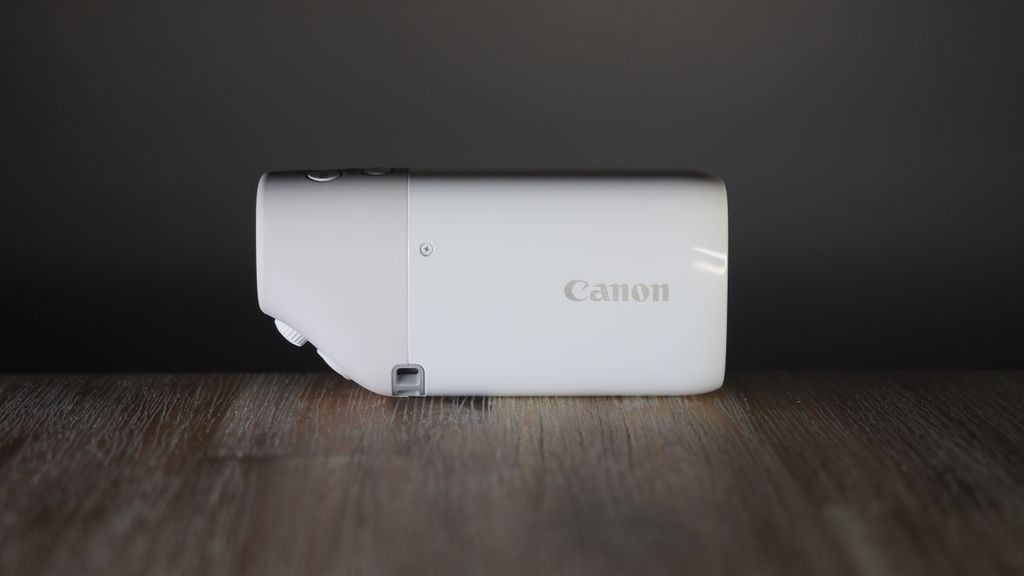 Canon PowerShot Zoom review | Digital Camera World