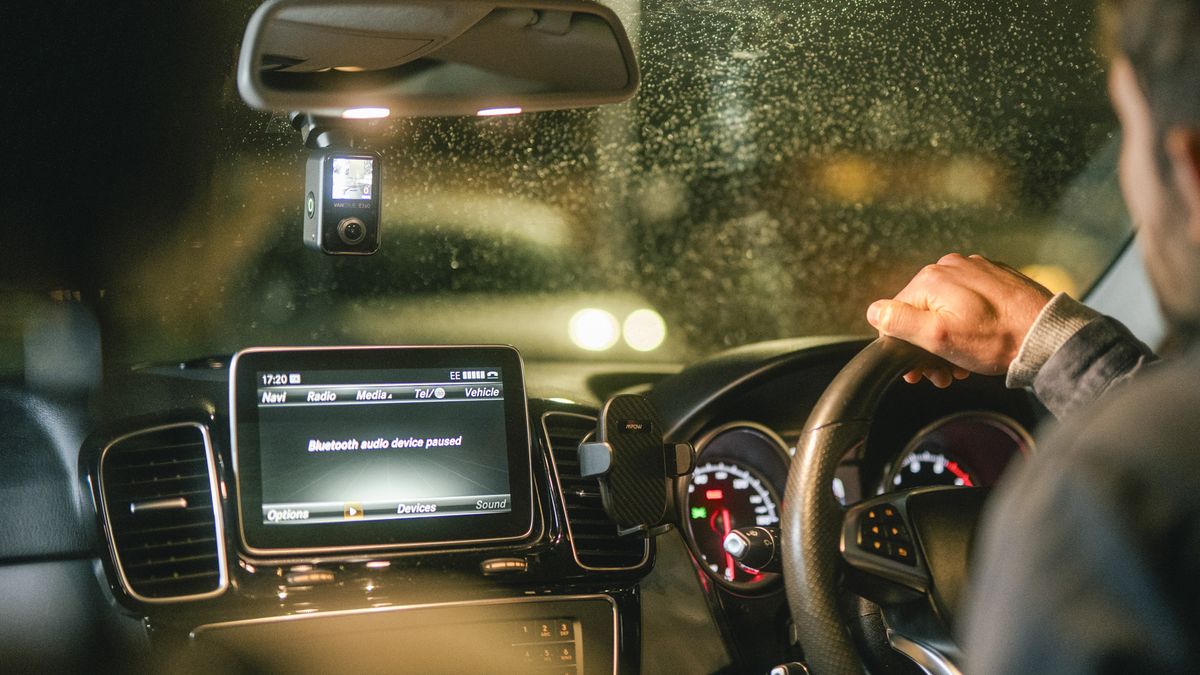 Does a dash cam drain battery? Here’s what you need to know, according ...