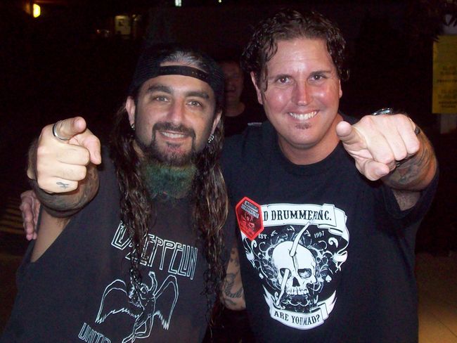 Interview: Steve Moore, the 'Drummer At The Wrong Gig' on YouTube fame ...