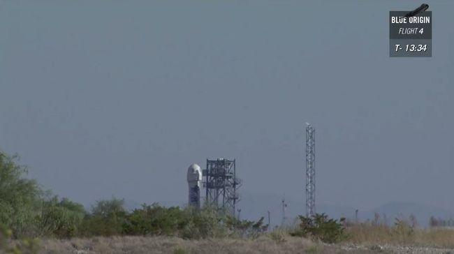 Blue Origin's 4th Reusable Rocket Launch and Landing in Photos | Space